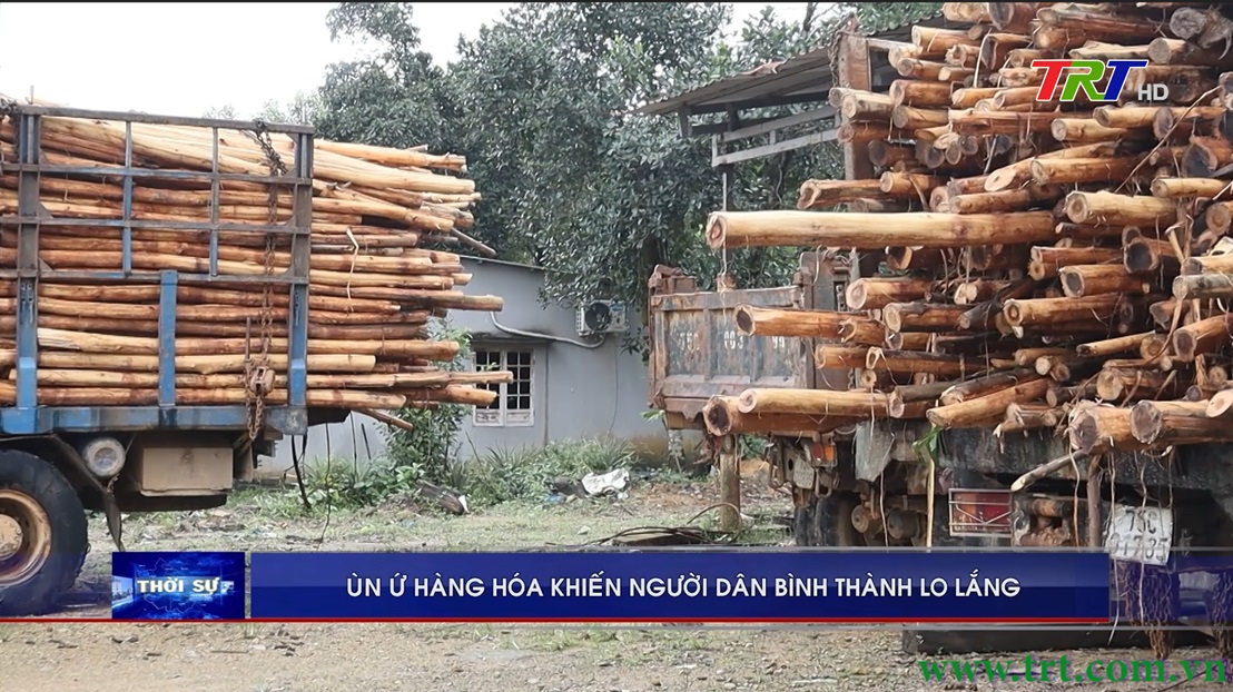 Ùn ứ hàng hóa khiến người dân Bình Thành lo lắng | Báo và Phát thanh ...