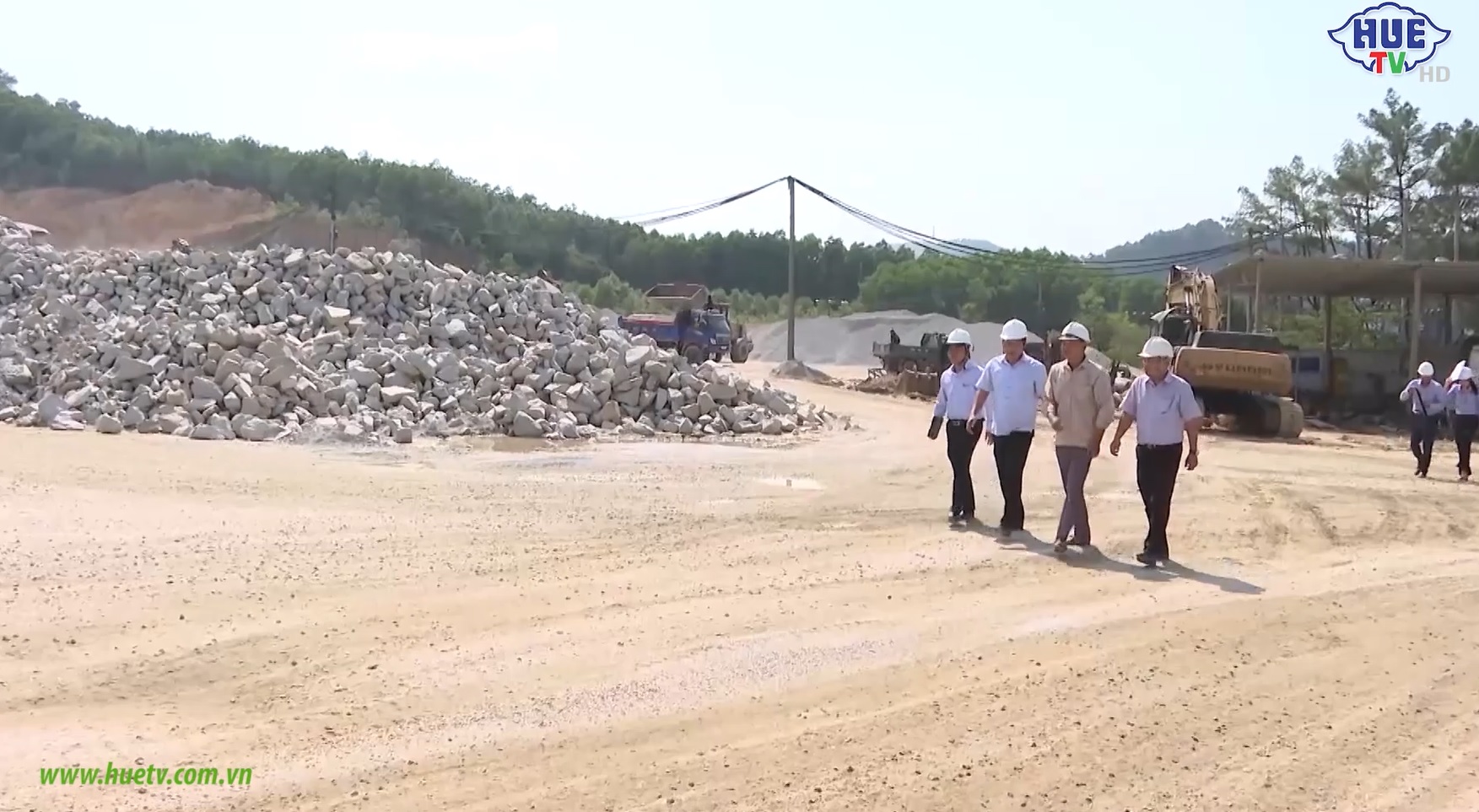 UBND thành phố kiểm tra công tác an toàn vệ sinh lao động tại các mỏ ...